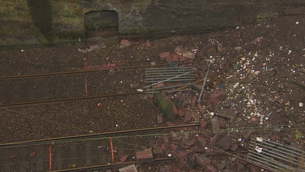 Liverpool Lime Street wall collapse: Station to reopen a day early ...