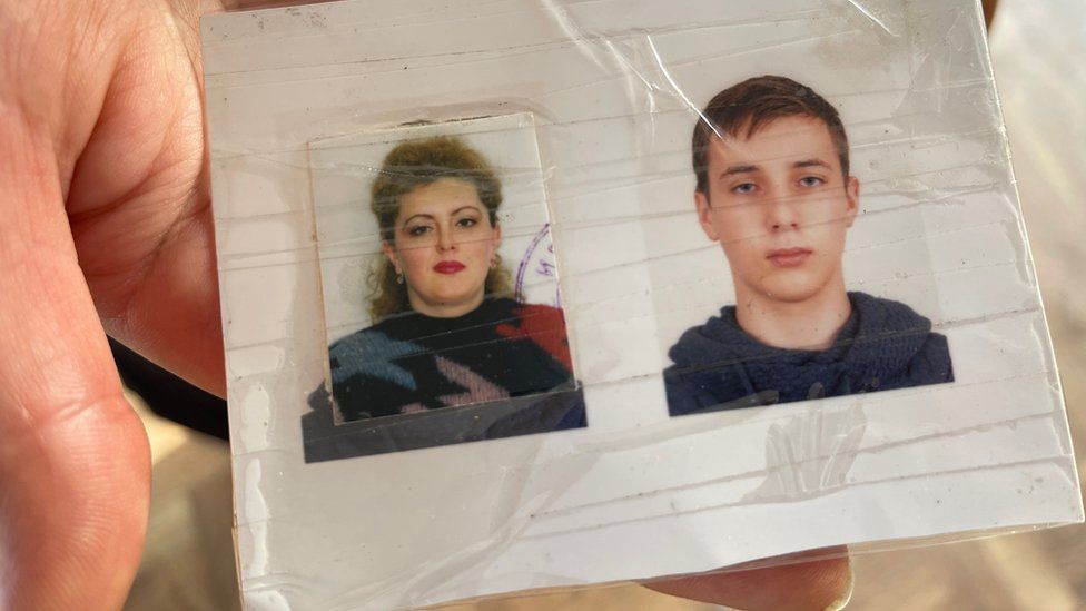 Ukraine war: How pathologists identify victims of Russia's invasion ...