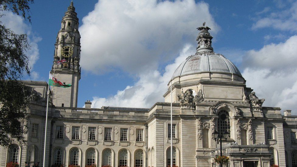 Cardiff council 'to cut services over £91m shortfall' - BBC News