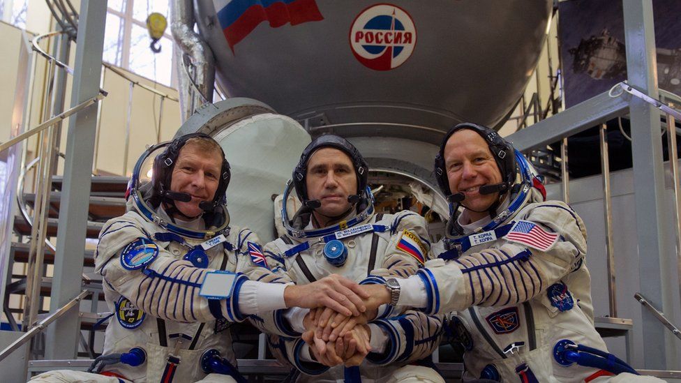 Tim Peake 'ready' for flight to International Space Station - BBC News