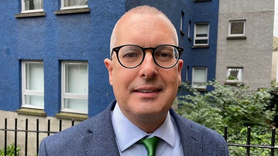 Rent freeze plan to tackle cost-of-living crisis in Scotland - BBC News