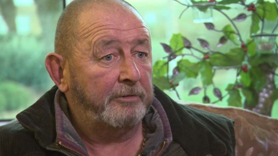 West Yorkshire Police see increase in suicide call-outs - BBC News