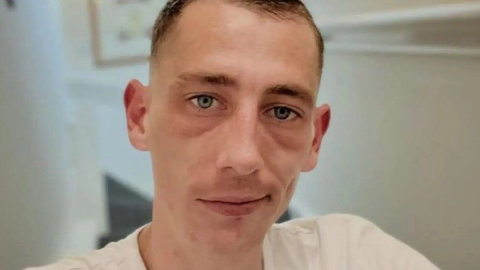 Tributes to 'loyal' motorcyclist Jamie Howarth who died in crash - BBC News