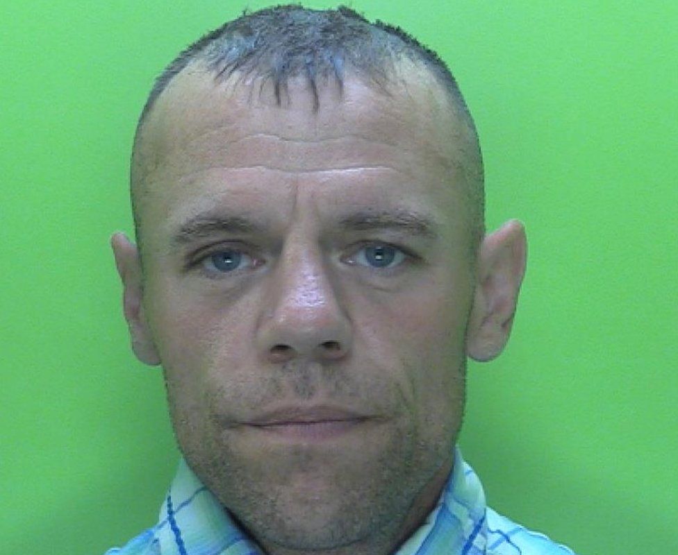 Bin bag-clad robber caught by cigarette butt DNA - BBC News