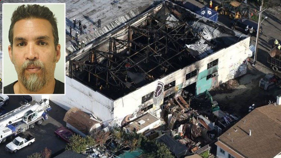 Ghost Ship fire: Two arrested over deadly Oakland blaze - BBC News