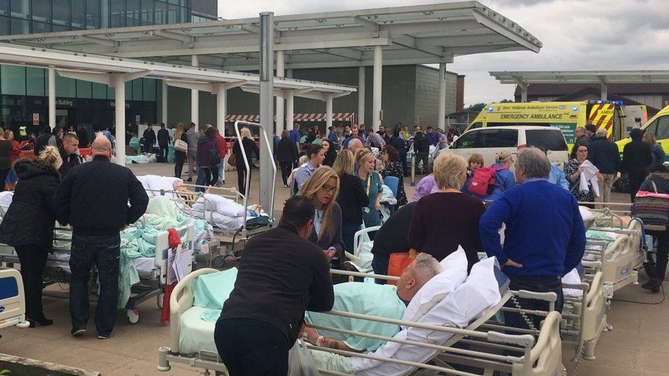 Patients evacuated in beds during fire at Royal Stoke Hospital - BBC News