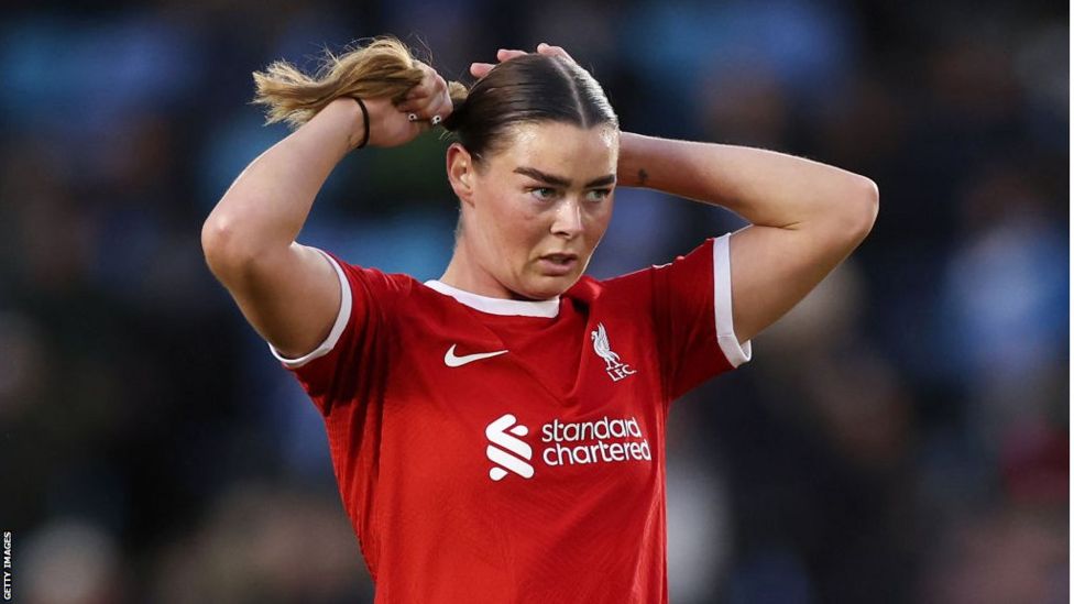 WSL transfer deadline day: Emma Sanders answers your questions - BBC Sport