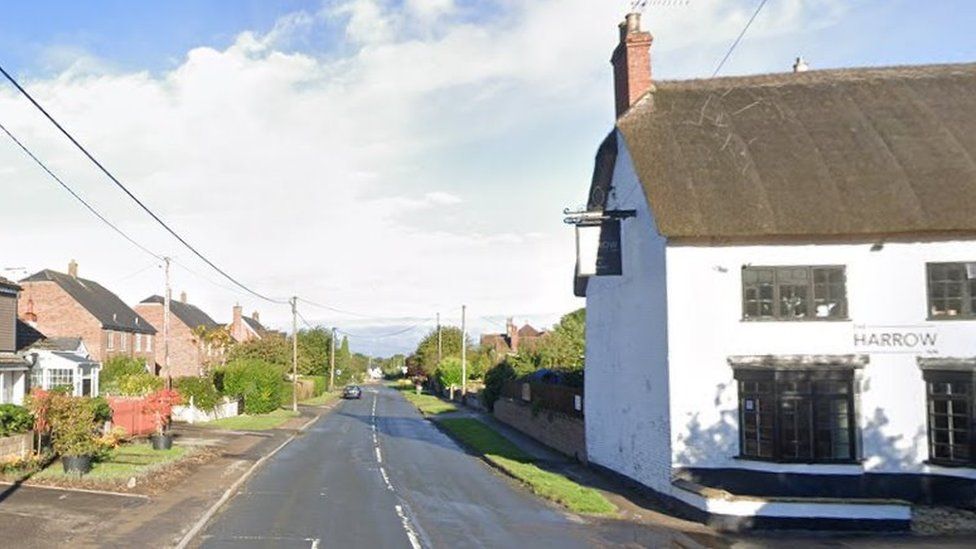 Wanborough road closure 'worse than lockdown' for pub - BBC News