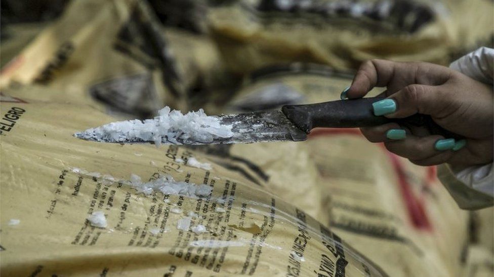 Mexico dismantles three synthetic drug labs in Sinaloa - BBC News