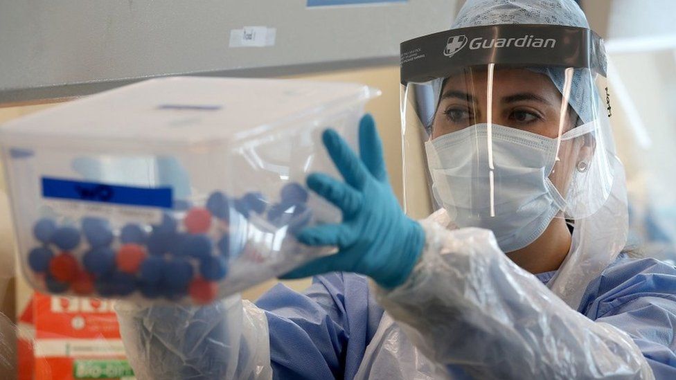 Coronavirus: What is a lateral flow test and how does it work? - BBC ...