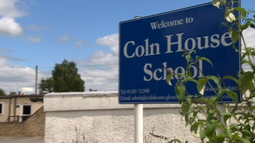 Recommendation to close Coln House School in Fairford - BBC News