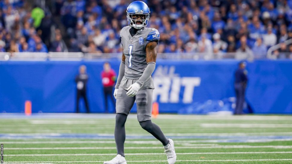 Cameron Sutton: Former Detroit Lions defensive back hands himself in to ...