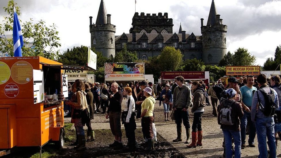 Connect music festival to be relaunched in Edinburgh - BBC News