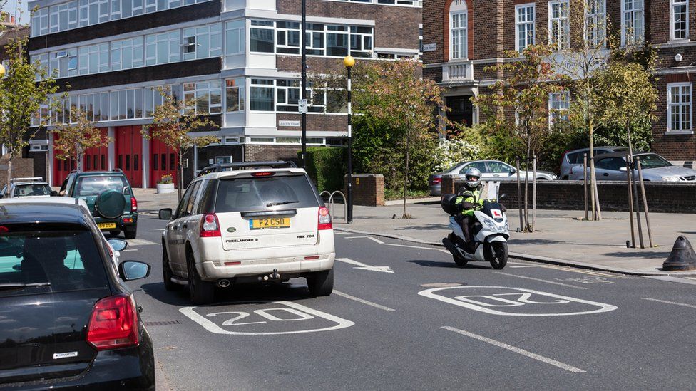 London 20mph plan: TfL green light plan after consultation - BBC News