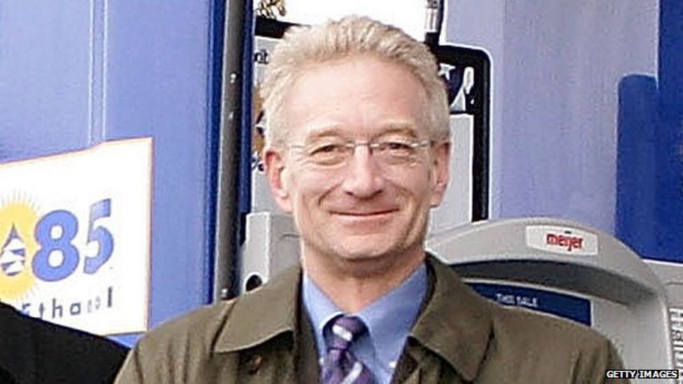 Haley Meijer porn blackmail: Man jailed over £2m plot - BBC News