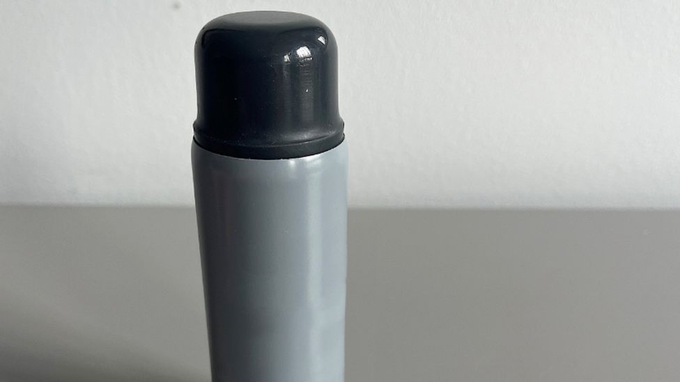 Belfast: PSNI baton rounds lost during hotel hostage incident - BBC News