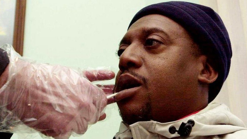 Lynette White: Tony Paris, one of Cardiff Three, dies - BBC News