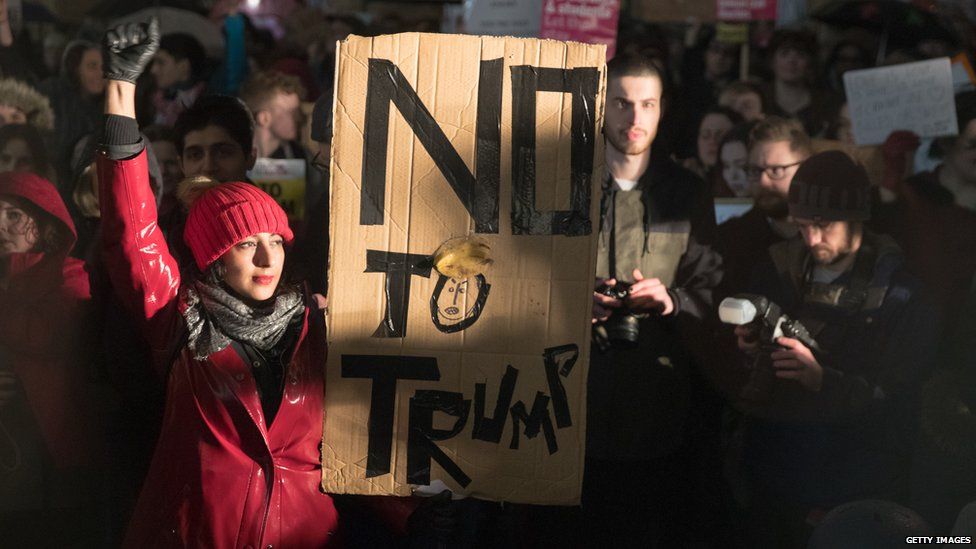 The funniest regional signs from the UK's anti-Trump protest - BBC News