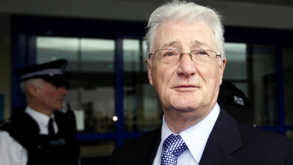 Christopher Tappin slams US extradition treaty - BBC News