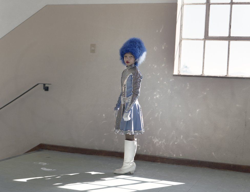 Taylor Wessing Prize: Alice Mann wins with portraits of drum majorettes ...