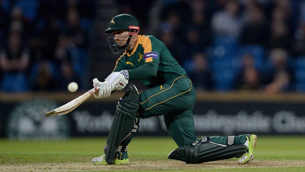 James Taylor retirement 'highlights need for heart tests' - BBC News