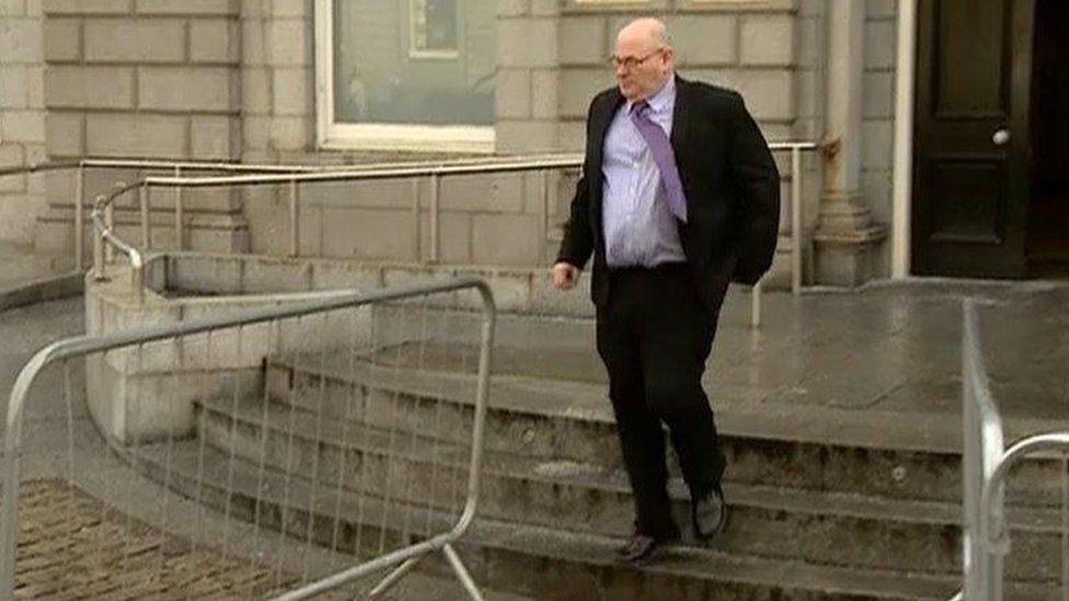 Bailey Gwynne case: Murder accused 'tried to save' teenager - BBC News