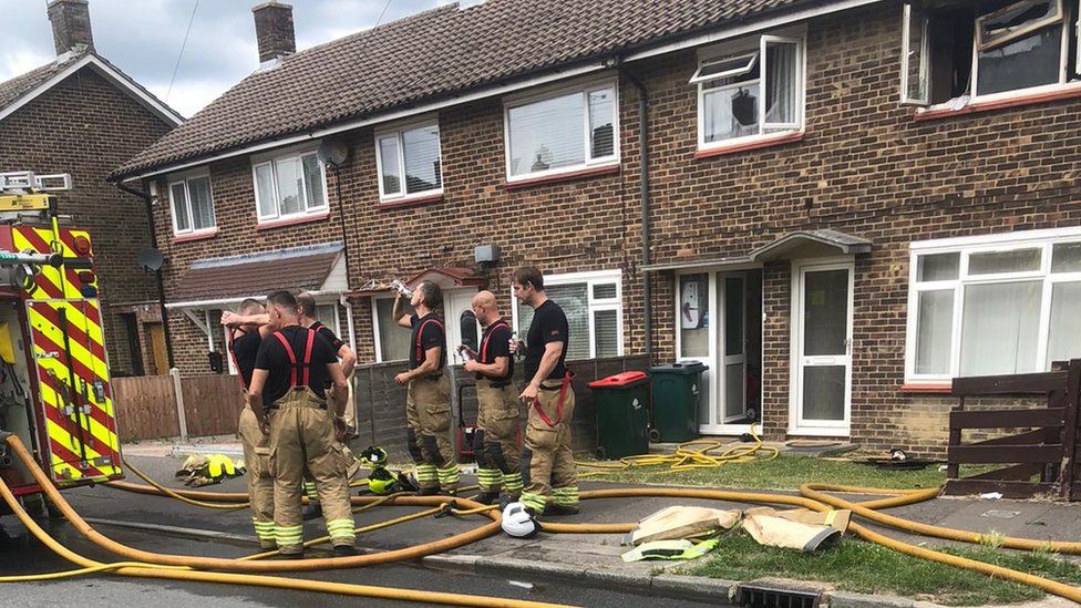 Crawley neighbours step in after fire guts family home - BBC News