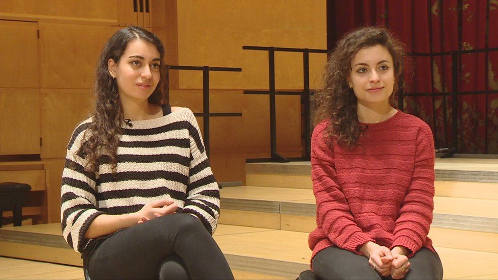 Ayoub sisters back free music tuition in Scotland - BBC News