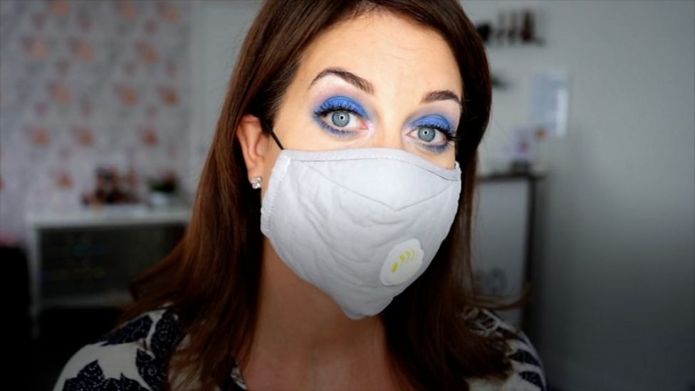 Makeup: The eyes have it for post-lockdown sales - BBC News