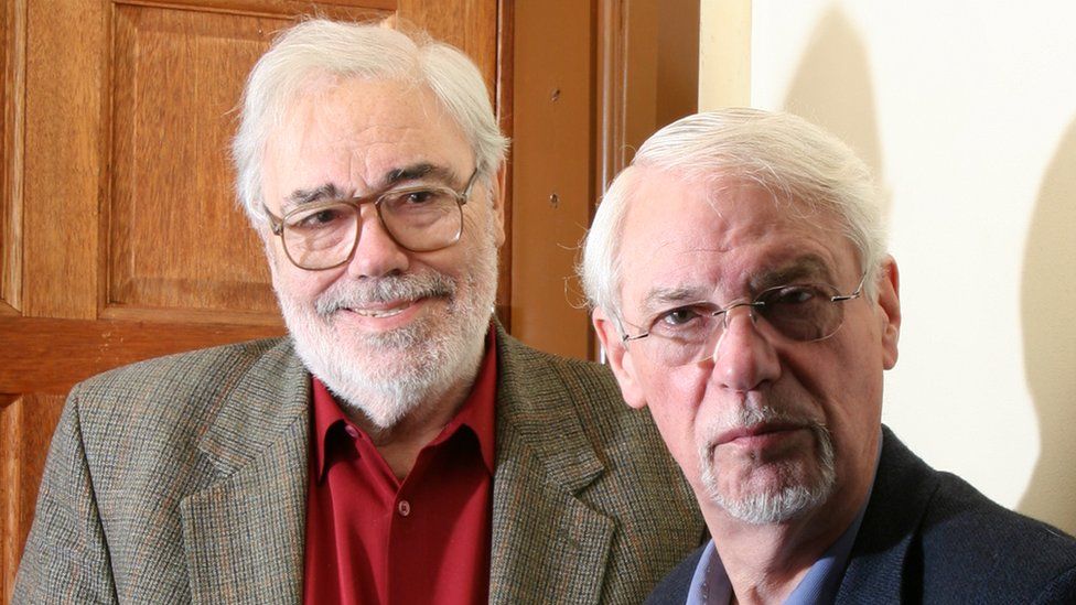 Ray Galton and Alan Simpson to get Bafta fellowship - BBC News