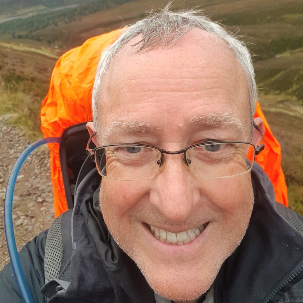 'Exhausted' walker lost for two nights in Cairngorms - BBC News