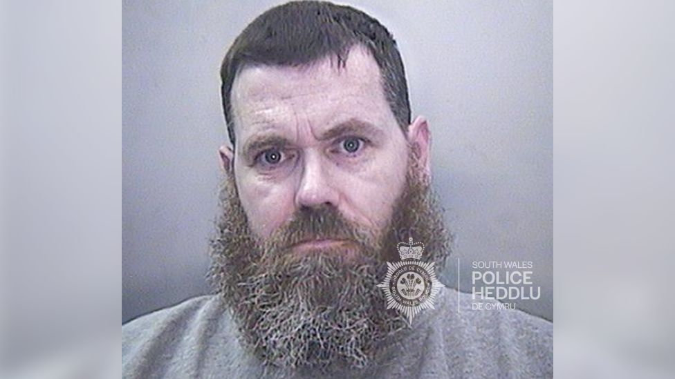 Cardiff tent murder: Steven White jailed for at least 26 years - BBC News