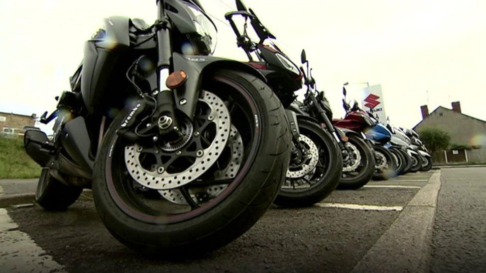 Rising theft of motorbikes is tackled in West Midlands - BBC News