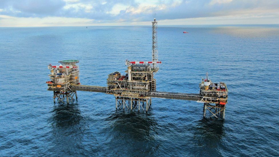 Christmas offshore workers' spirts lifted by 'terrific camaraderie ...