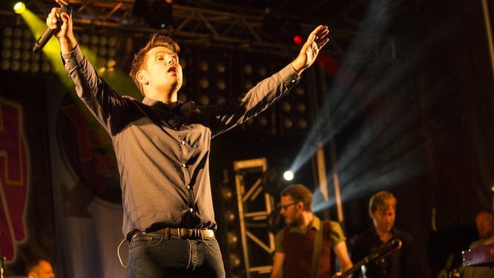 Music fans attend Dumfries Youth Beatz festival - BBC News