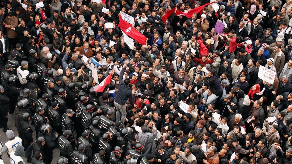 BBC Monitoring: The ears that listened to history in the making - BBC News