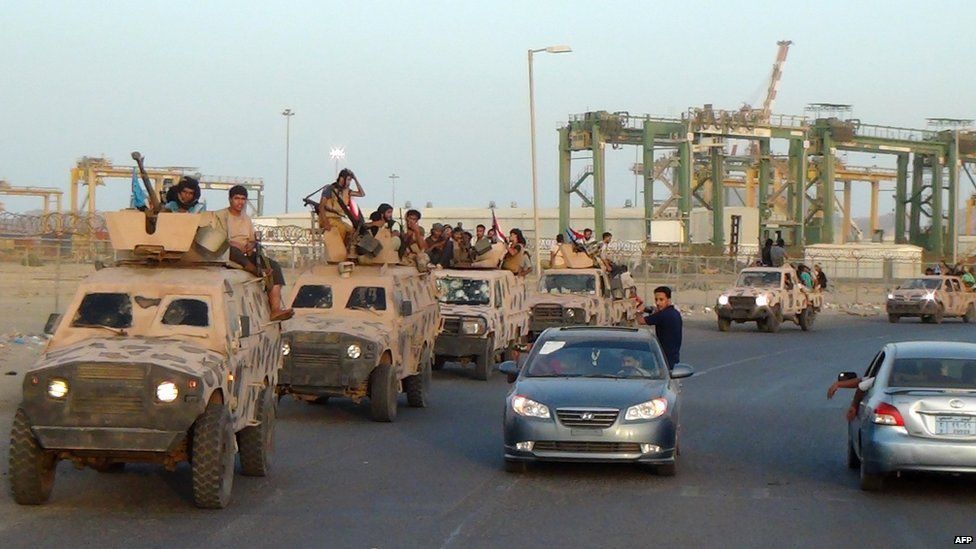 Yemen crisis: 'Serious abuses' against Aden detainees - BBC News