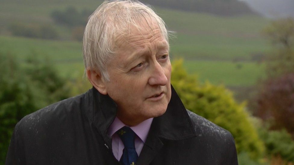 Scottish couple named as Majorca flood victims - BBC News