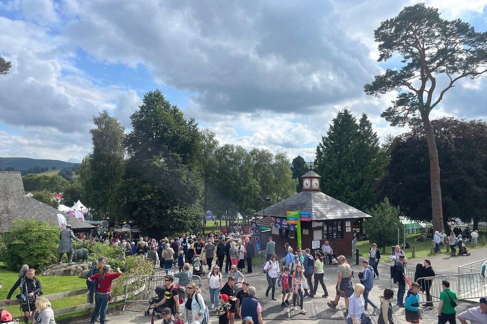 Royal Welsh Show: Pictures from the first day in Llanelwedd - BBC Cymru Fyw
