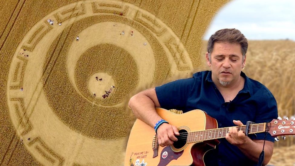 New data shows Wiltshire has most crop circles in England - BBC News