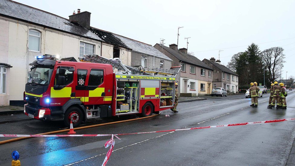 Castlewellan: Three homes badly damaged in fire - BBC News