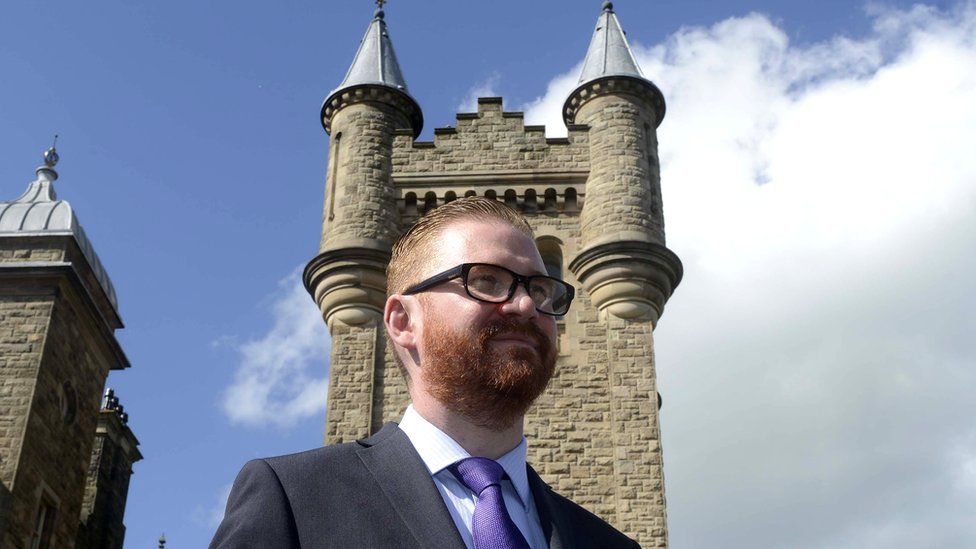 NI could lose 2021 Commonwealth Youth Games - BBC News