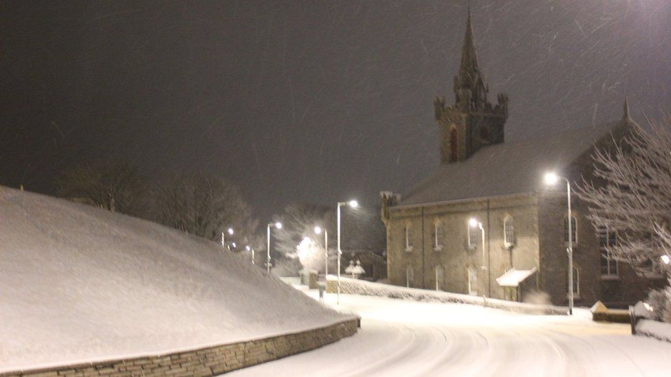 Met Office warning of more snow over Scotland - BBC News