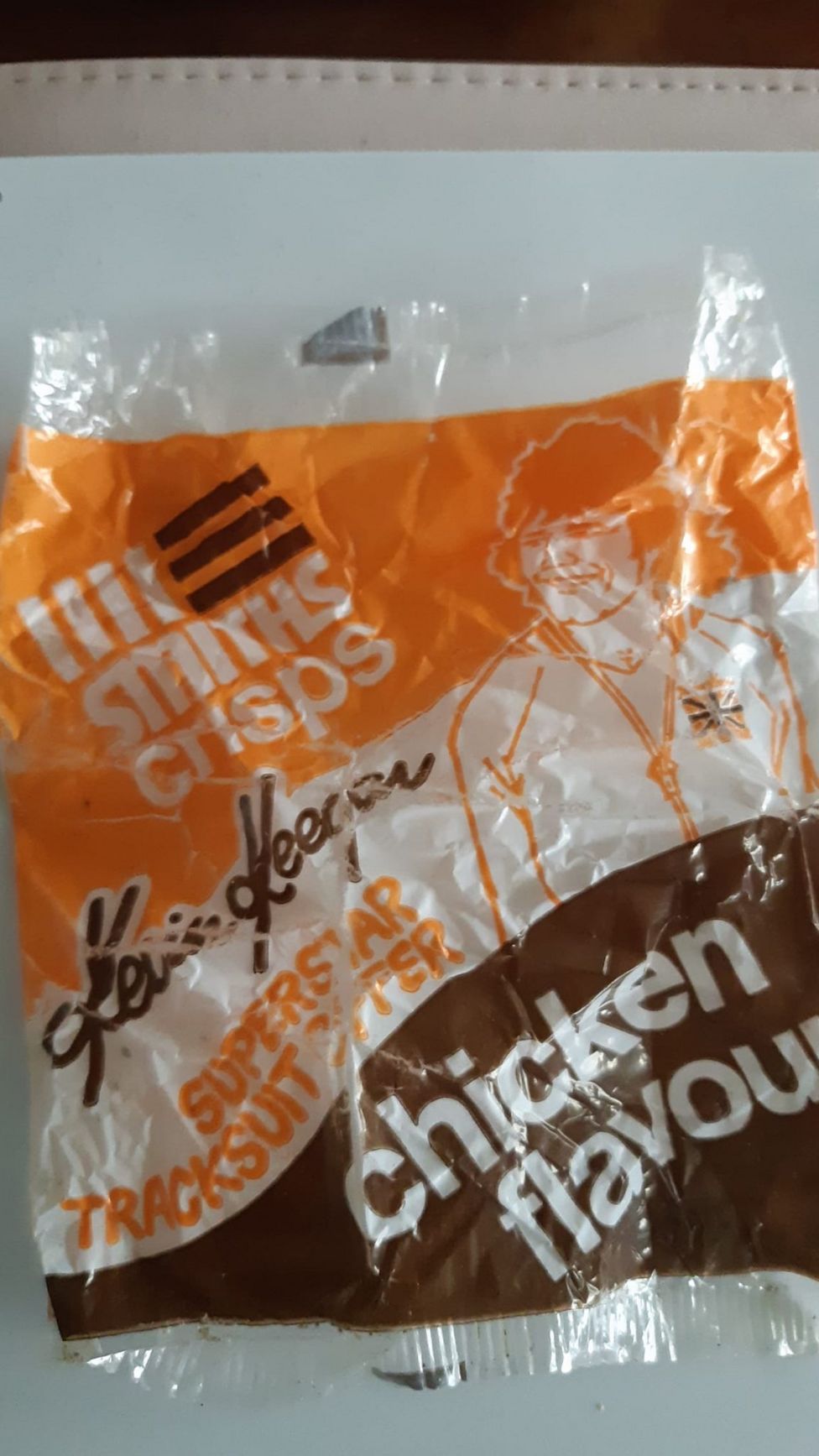 Kevin Keegan 1977 crisp packet found on Cornish beach - BBC News