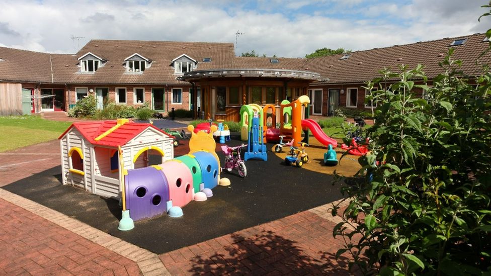 Work starts on Acorns Children's Hospice Walsall revamp - BBC News