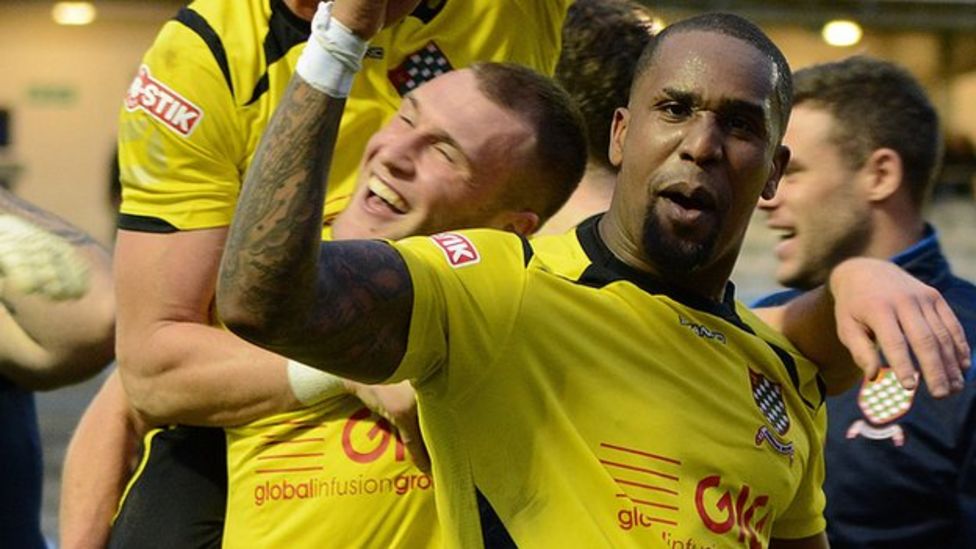 Taskmaster Alex Horne's Chesham United in FA Cup first round - BBC News