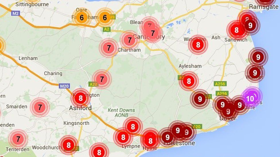 Pollution warning as Saharan desert dust blows across South East - BBC News