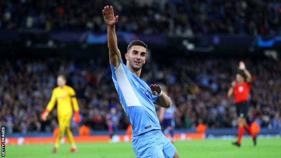 Ferran Torres: Manchester City forward ruled out with foot injury - BBC ...