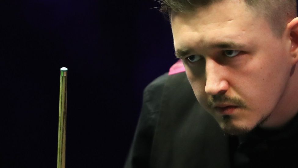Barry Hearn questions mentality of 'soft' younger players - BBC Sport