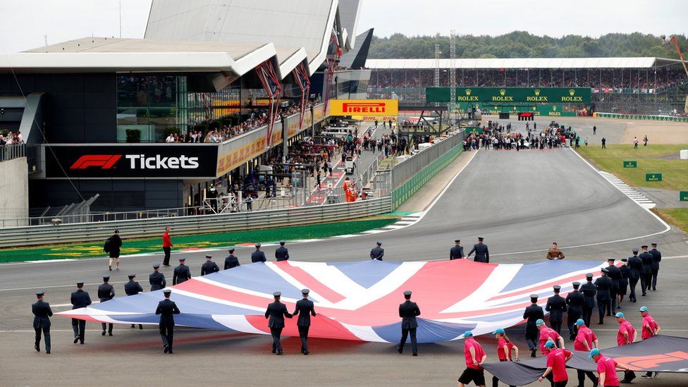 Silverstone: Gold medallist's wind tunnel to open at F1 circuit - BBC News